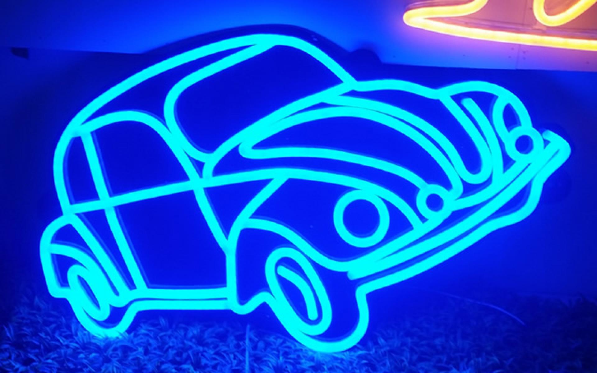 Địa chỉ tư vấn thi công thiết kế Neon Sign giá rẻ tại Hà Nội